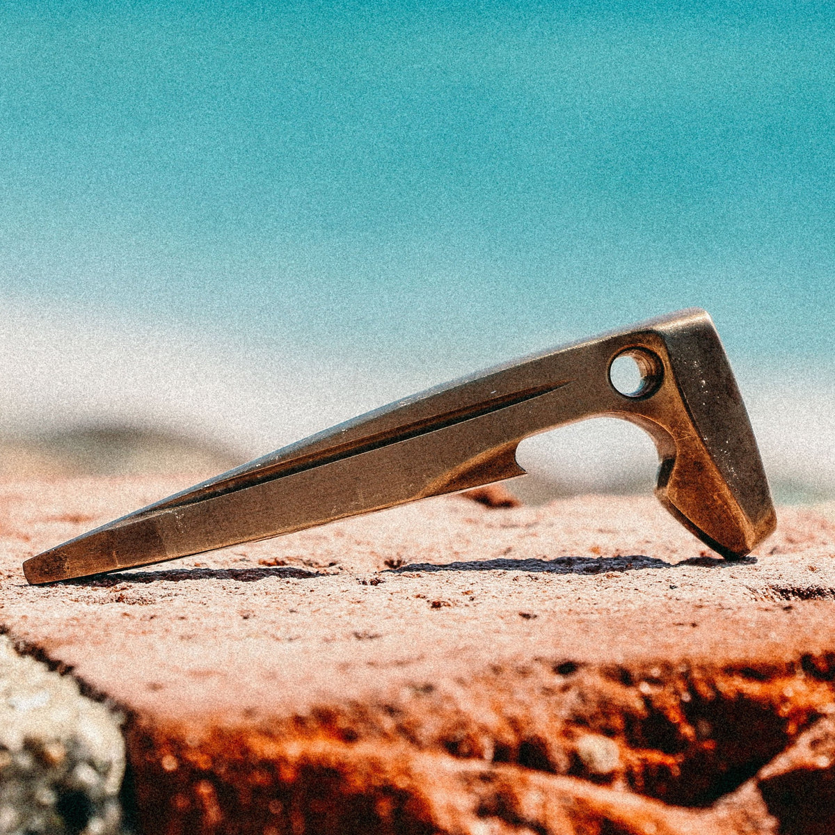 THE BEER SPIKE (V2.0) – Raging Mammoth